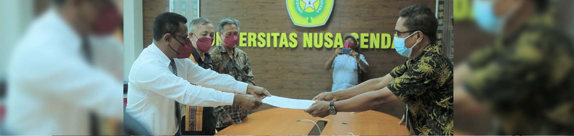 Tiga Balon Rektor Undana Resmi Mendaftar, Daftar Bersamaan Prof. Simon ...